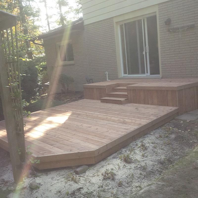 Cedar Decks - Deck Company in Kitchener-Waterloo